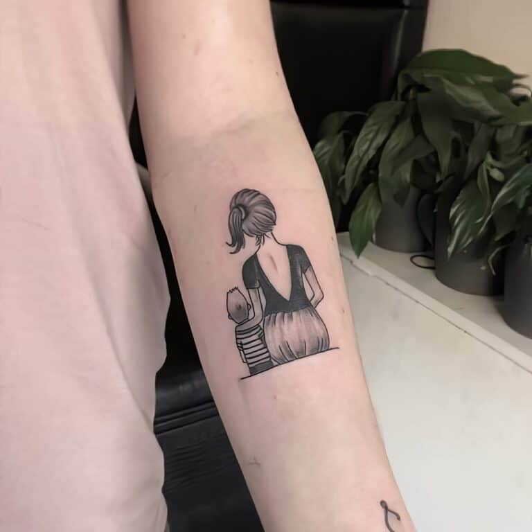 117 Heartfelt Mom Tattoo Ideas To Honor Motherhood - Tidbits Of Experience