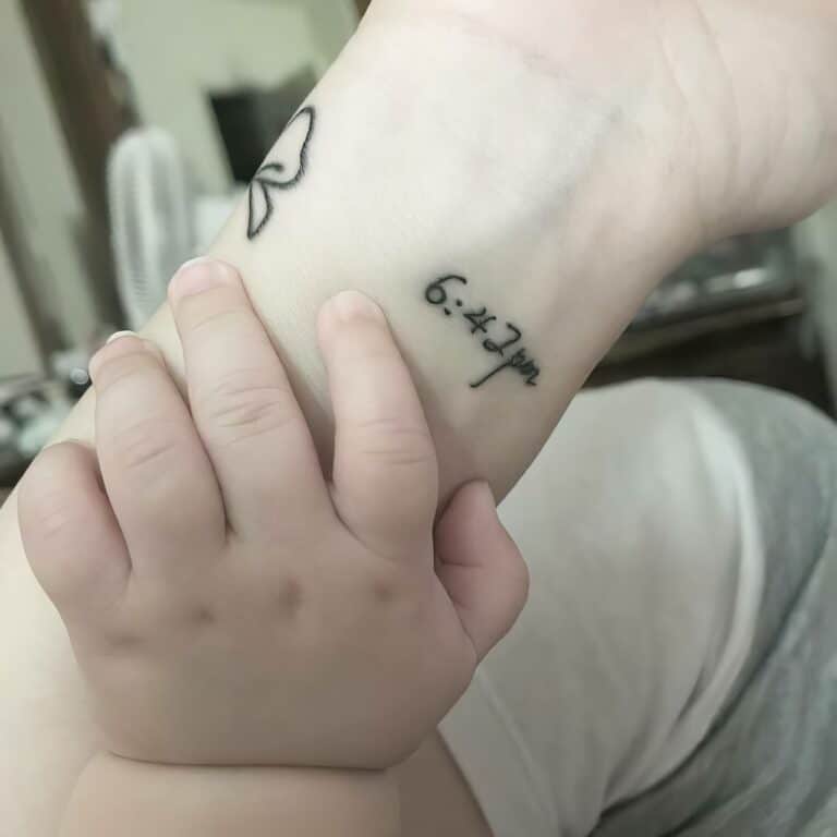 162 Meaningful Motherhood Tattoos To Honor The Journey Of Motherhood ...