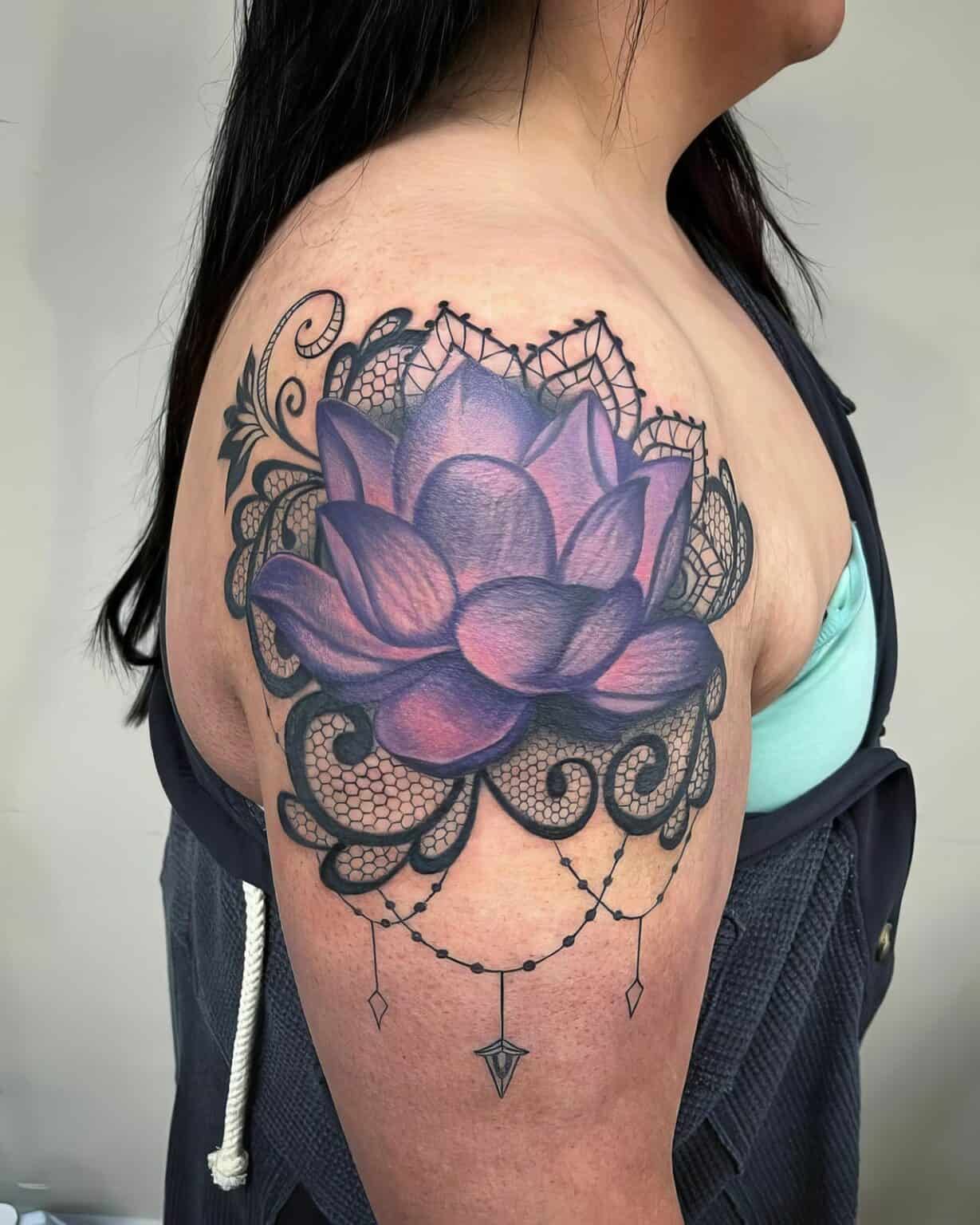 155 Stunning Floral Tattoo Designs: From Whimsical Wildflowers To Bold ...