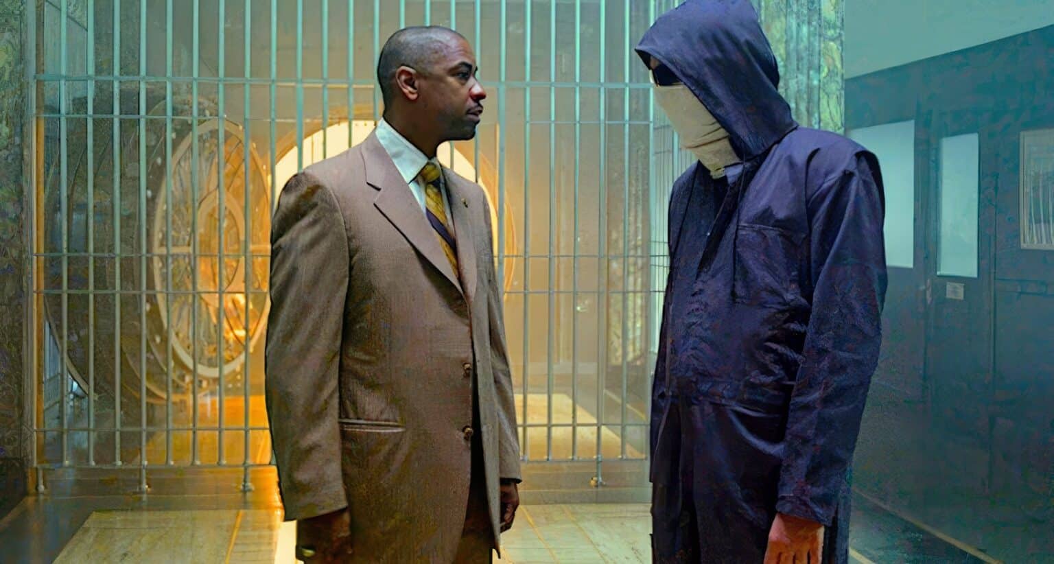 38 Crime Caper Movies That Steal The Show: A Timeline Of Heists ...